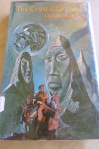 The Crystal Gryphon by Andre Norton – Tales of the Marvelous